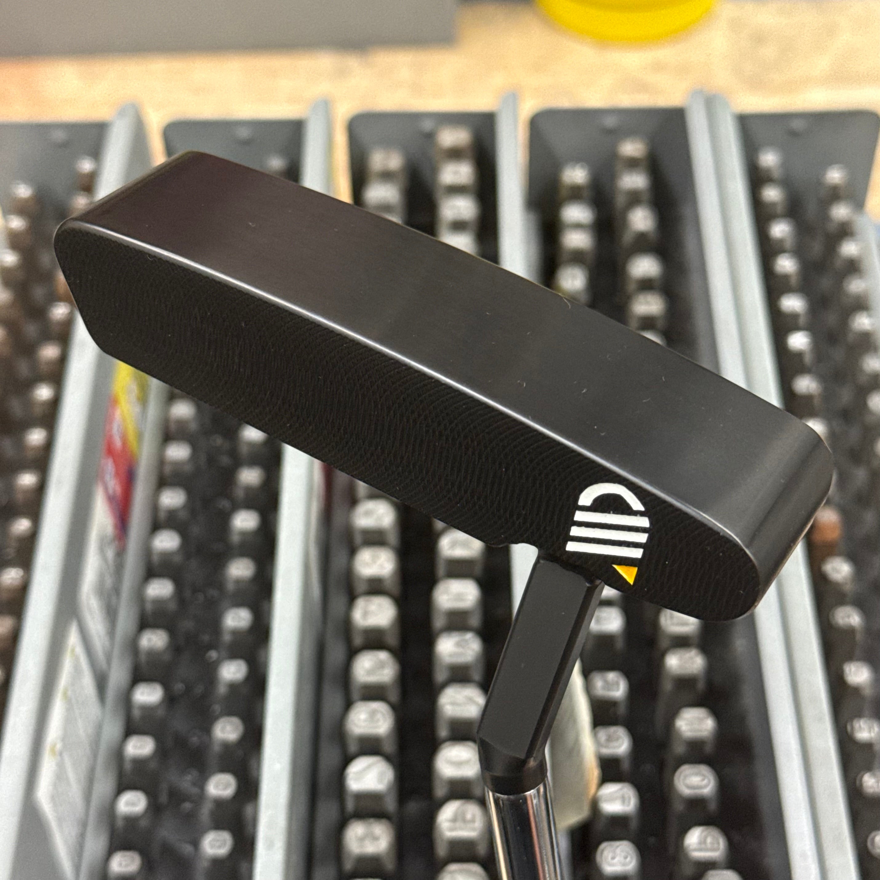 Silverstone Short Slant Neck (Left Handed) – Embrace Putters